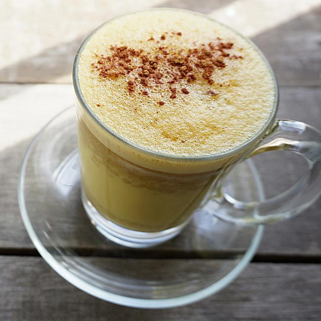 Conheça o Golden Milk: benefícios e receitas
