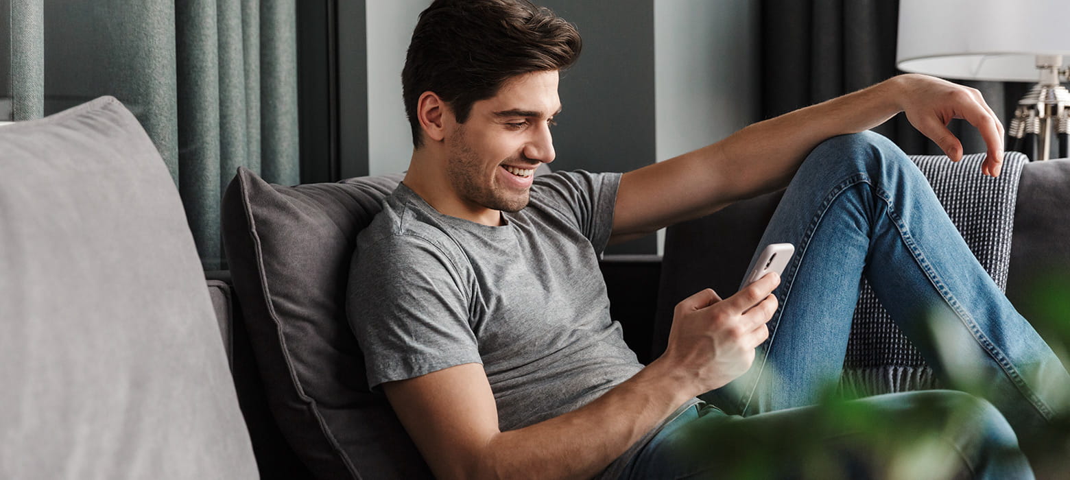 How texting can affect our posture